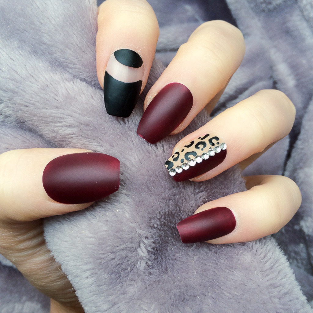 Very Berry: Matte Berry Nails for Fall Season