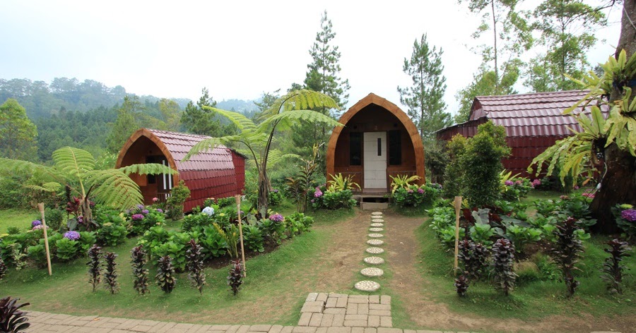 Coban Talun (bagian 1): Spot Selfie di Pagupon Camp, Apache Camp dan ...