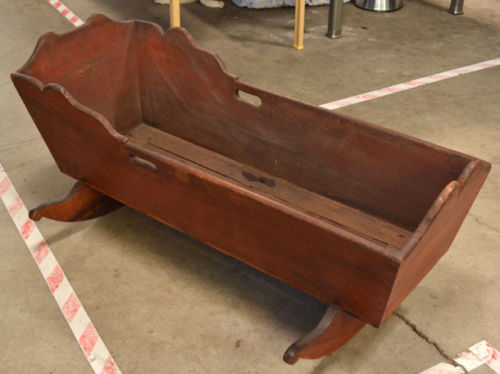 Heroes, Heroines, and History: Cradles in America