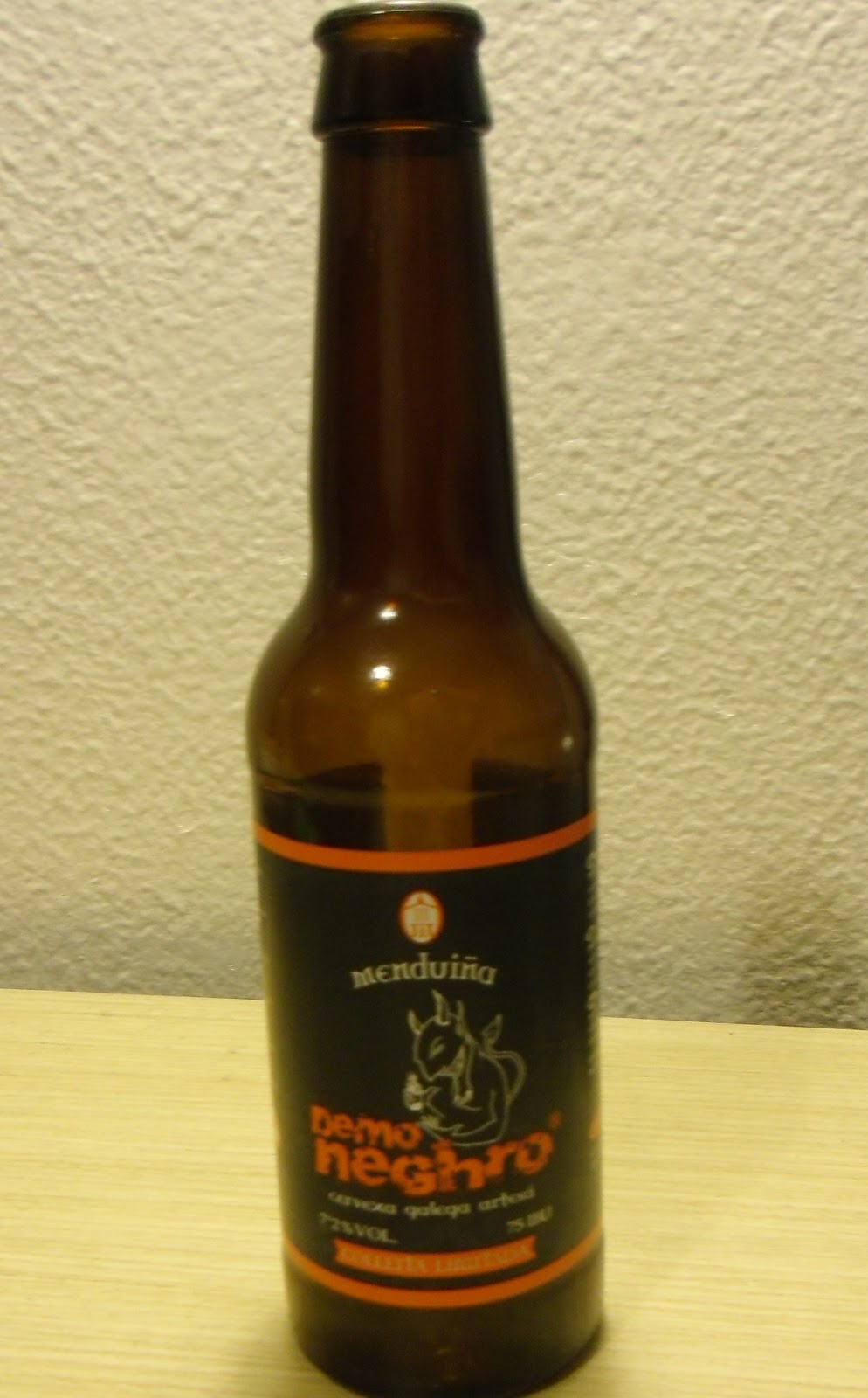 AZ: Menduiña Demo Neghro