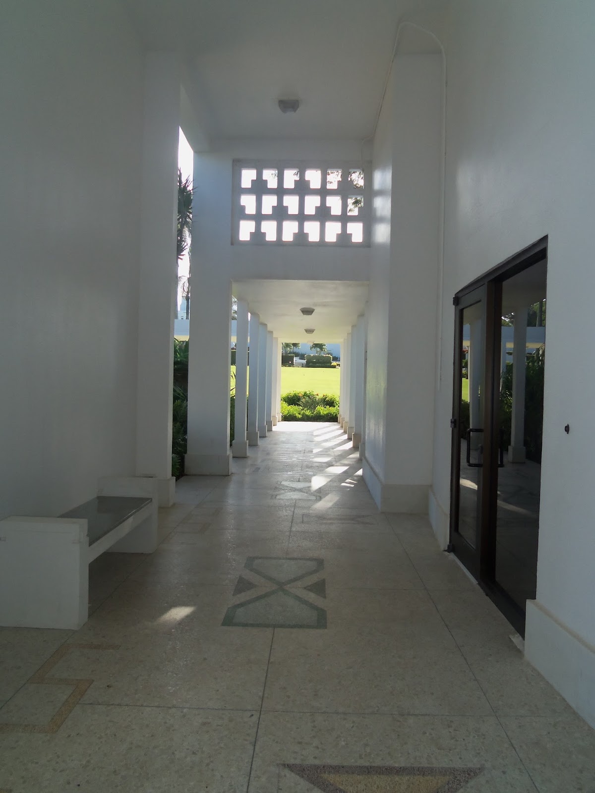 Aloha Sister Moyes: MORONI 9