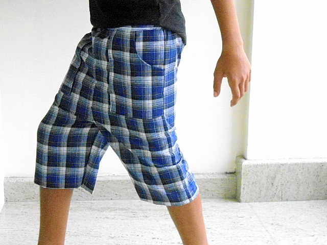 Boy's Shorts Sewing Pattern, Easy Bermuda Shorts Tutorial, Free Pattern ...