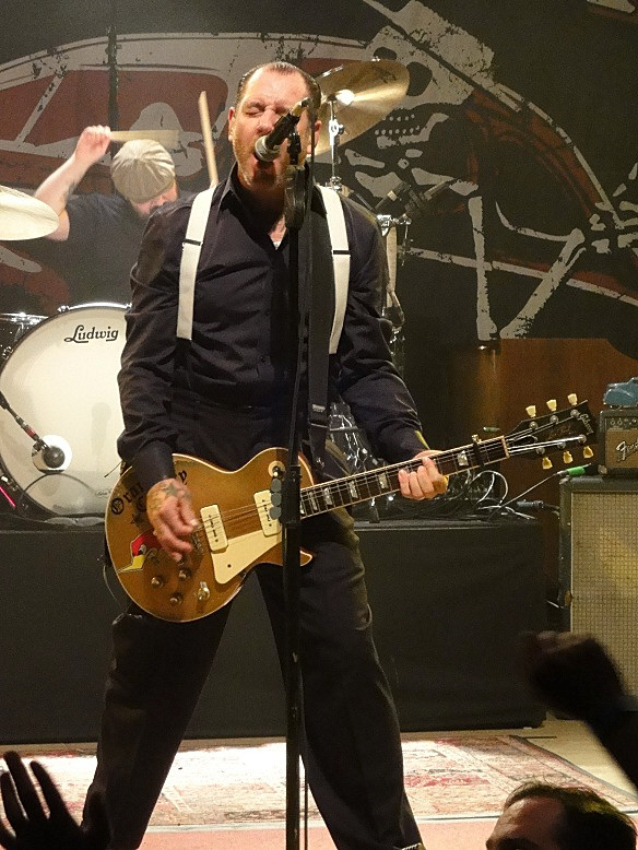 WHAT A TEMPER!: SOCIAL DISTORTION KNOCKS OUT DENVER