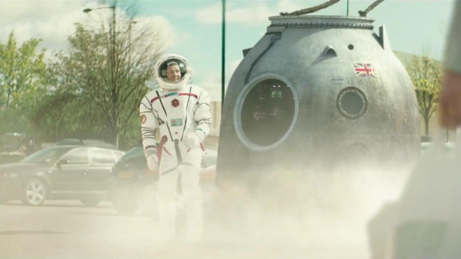 Say Hello Spaceman: KFC Astronaut UK TV Advert (2016)
