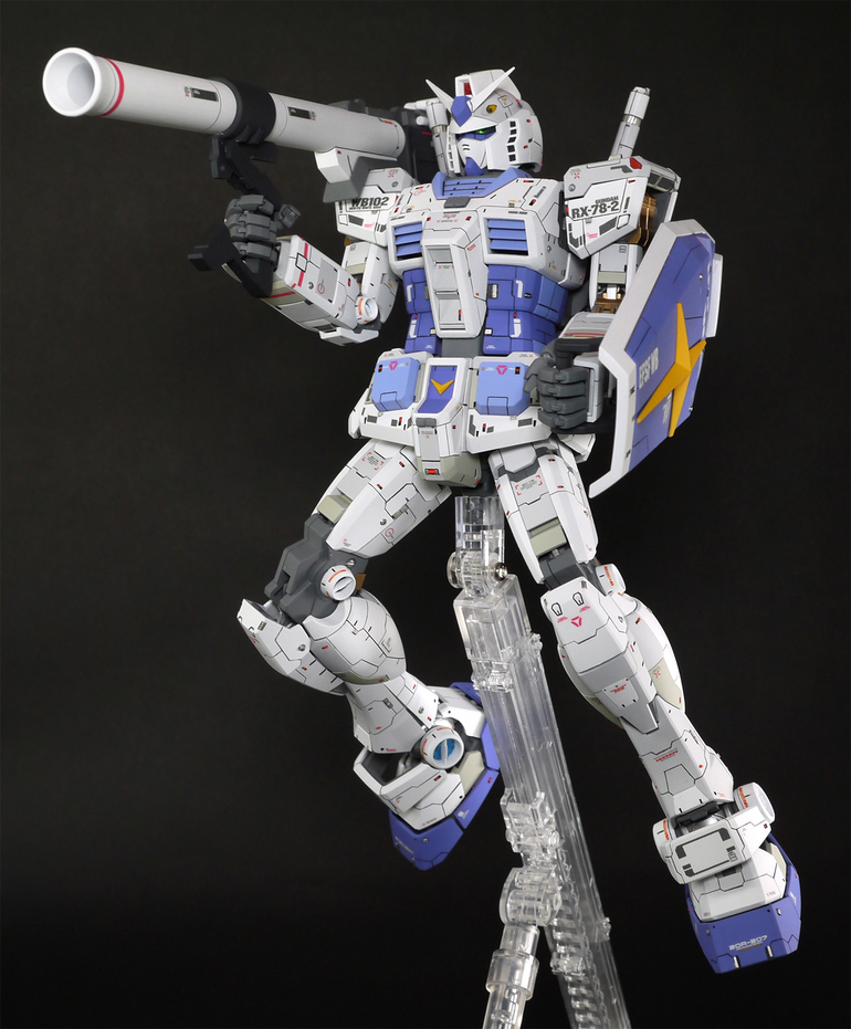 Custom Build: MG 1/100 RX-78-2 Gundam Ver. 3.0 [G-3 Colors] "White Devil"