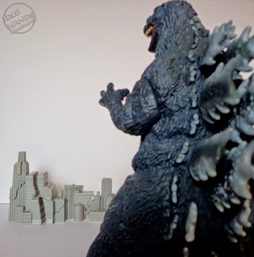 Idle Hands: Celebrate Godzilla Day with Diamond Select's Vinyl Figural Bank