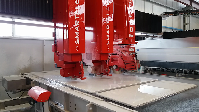 Smartflex - CNC cutting centre with three cutting spindles, belt ...