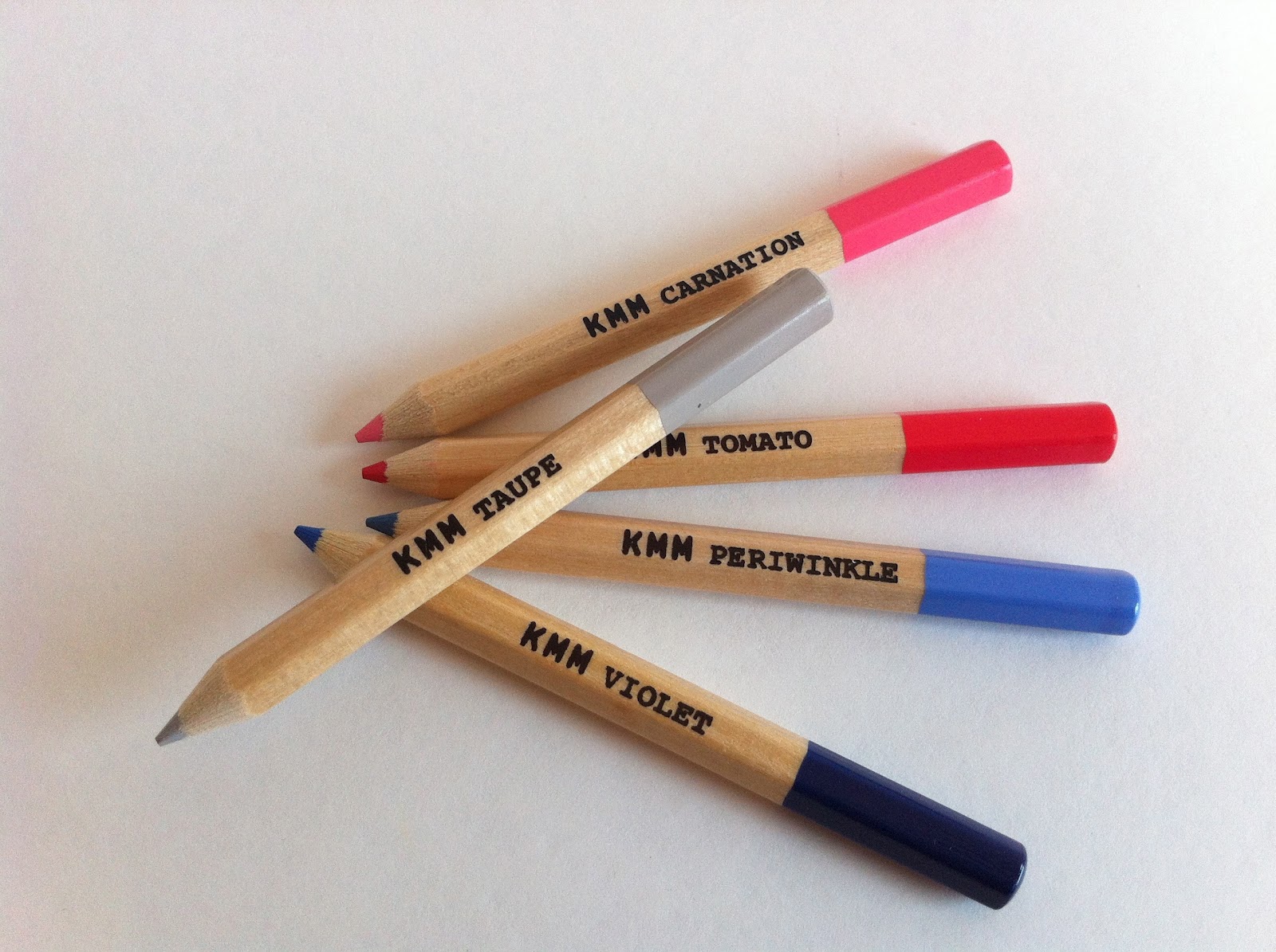 Spiral Style: Captivating Mini Colored Pencils