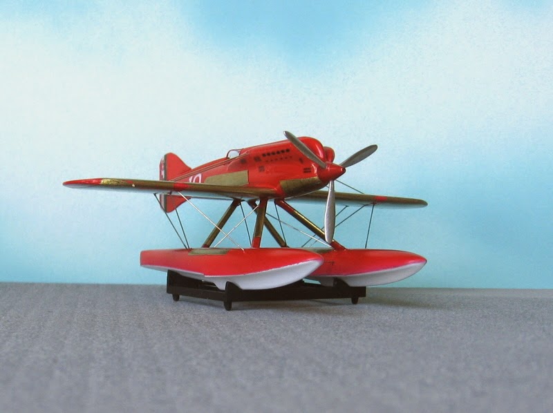 Wings of Intent: Scratchbuilt 1/72 Macchi M.67 racer