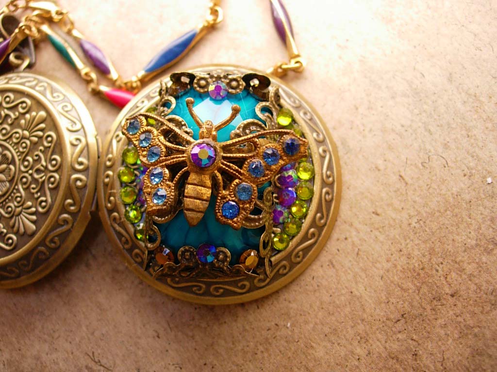 VintageSparkles******: Czech Rhinestone butterfly Locket Bohemian Fairy