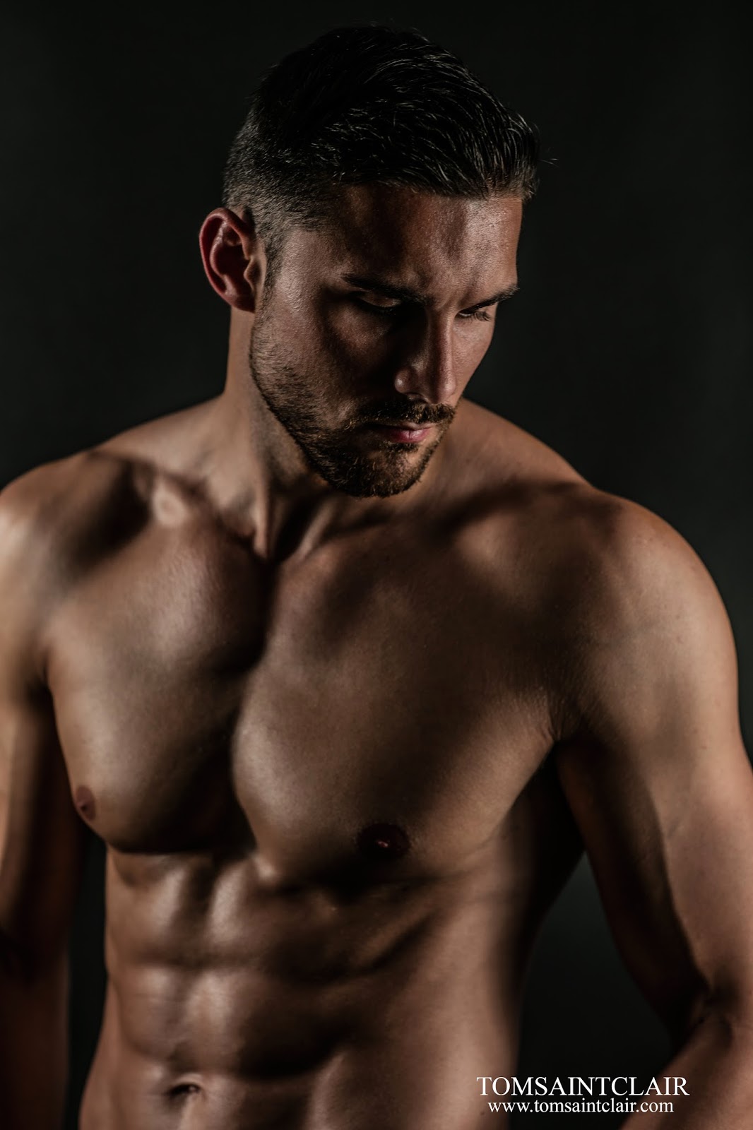 TOM SAINT CLAIR: Model MATHIEU