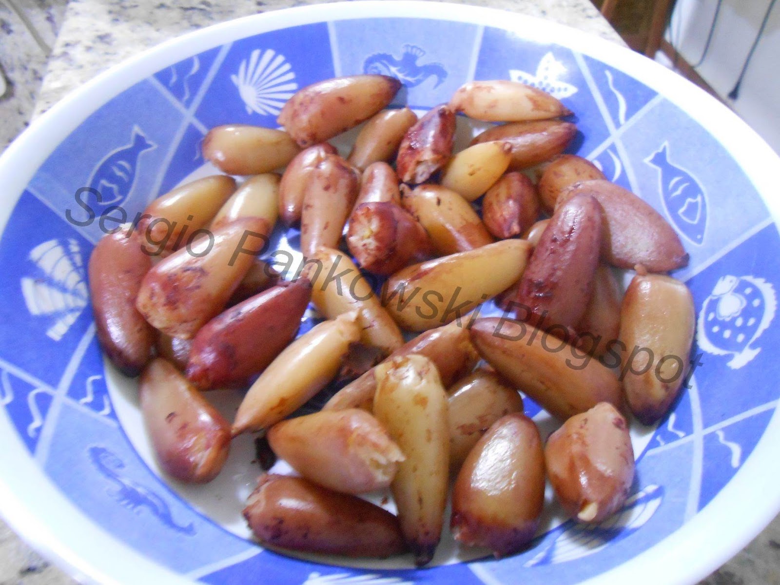 Sergio Pankowski Gastronomia: Pinhão ao Alho e Óleo