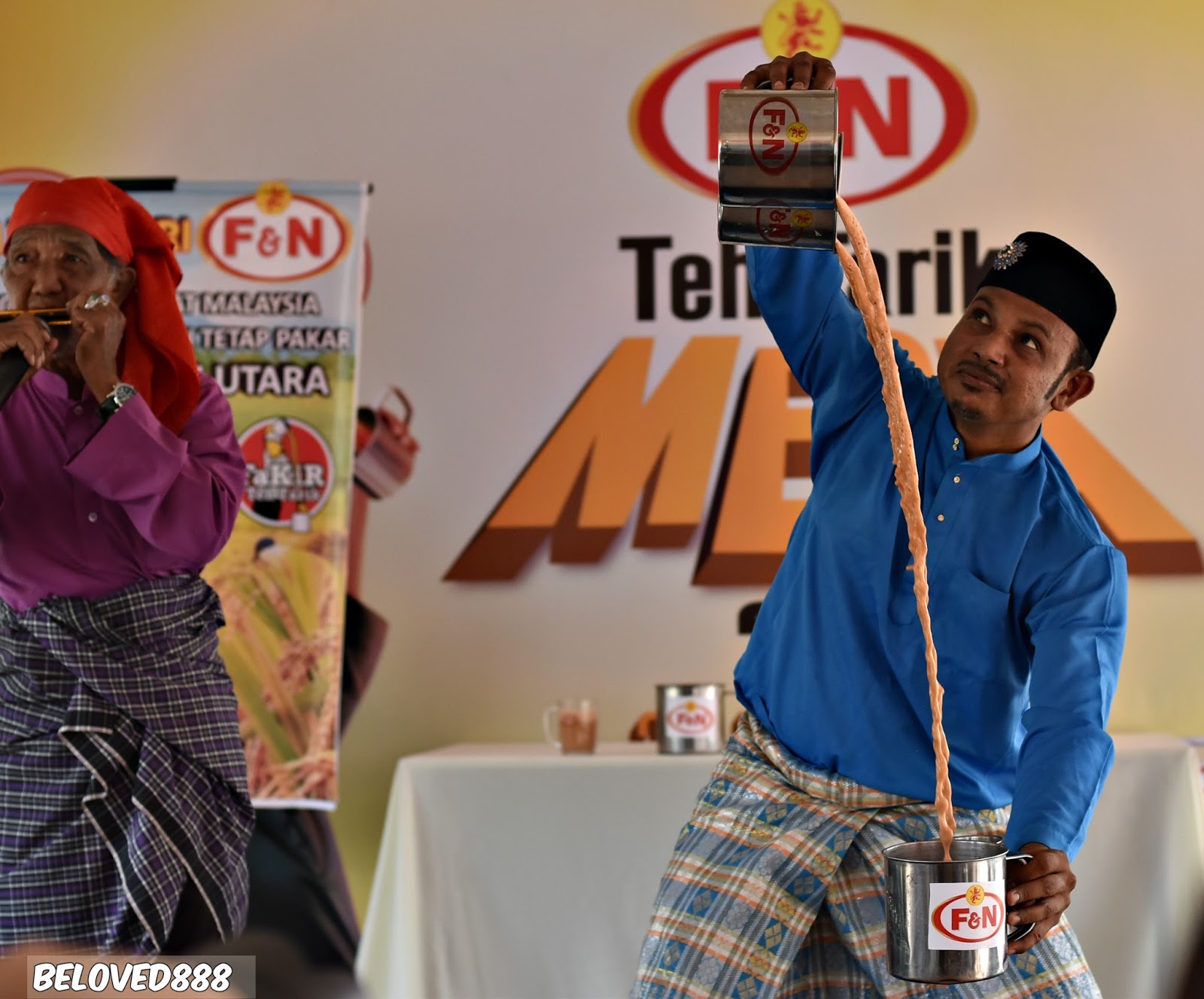 F&N Introduces the Gold Standard and Teh Tarik Master, "Hang Tarik" to ...