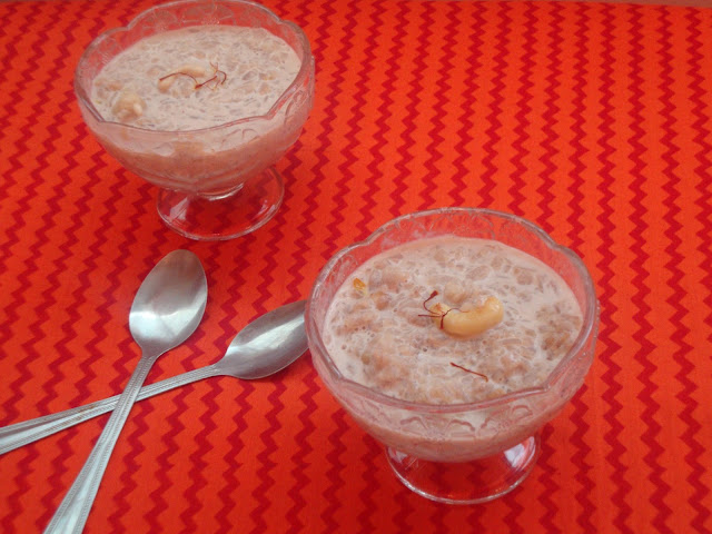 Poornima's Cook Book: Red Aval Payasam / Poha Kheer / Matta Rice Flakes ...