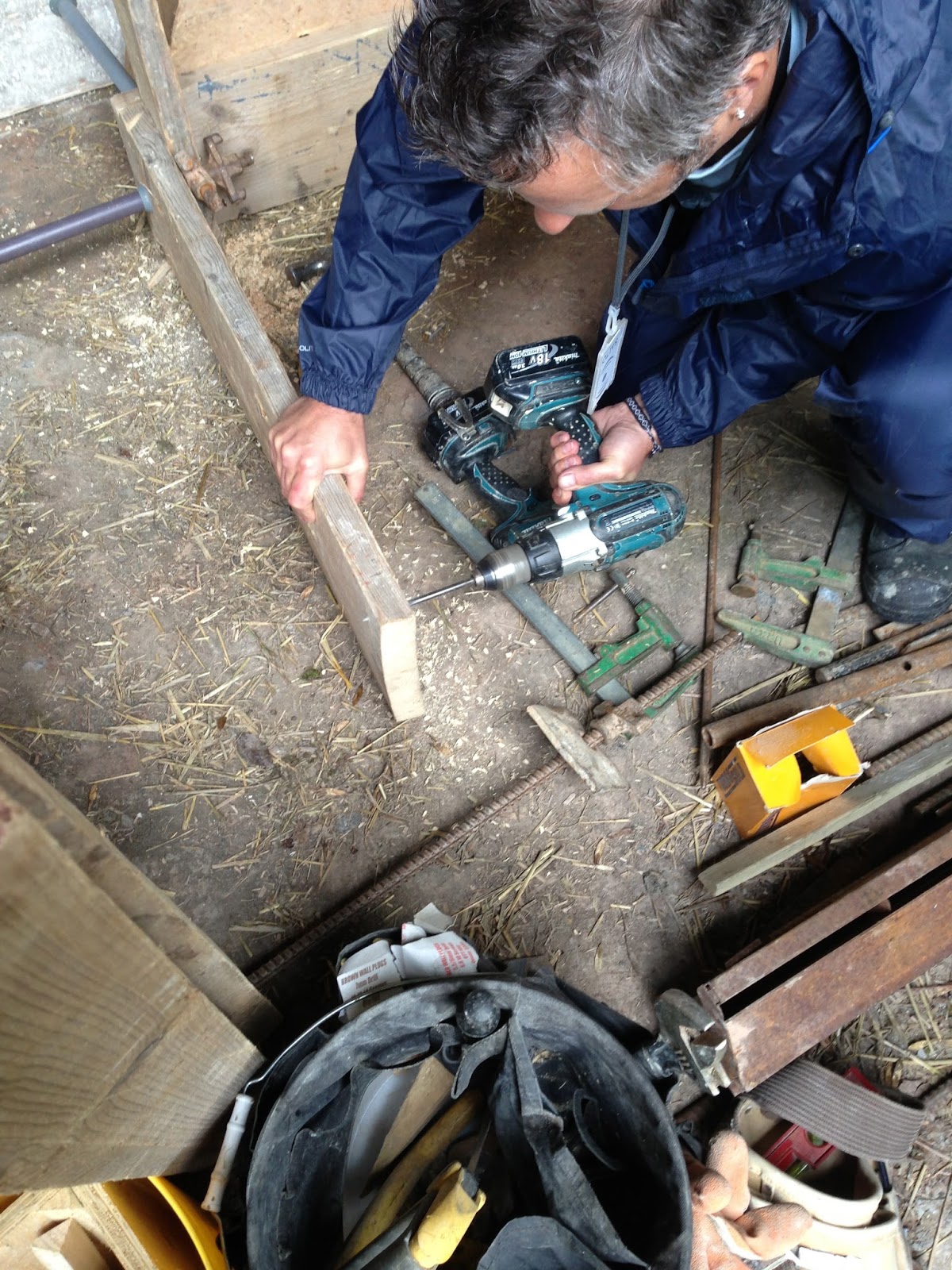 possolans and marble dust: Rammed Earth ( with Rowland Keable)