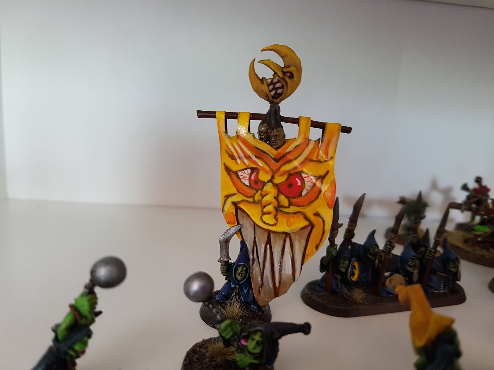 Another wargaming blog: I like big banners (and I cannot lie)