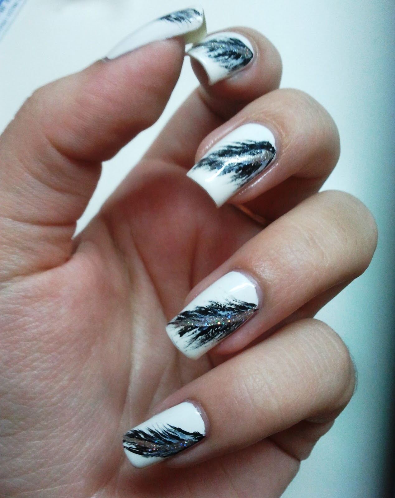 Paint Them All: Feather Nail Art + Tutorial!