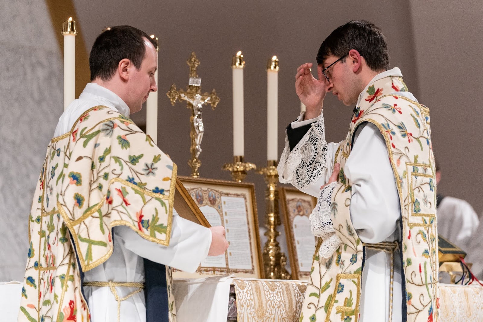 New Liturgical Movement: The TLM Returns to a New York Parish