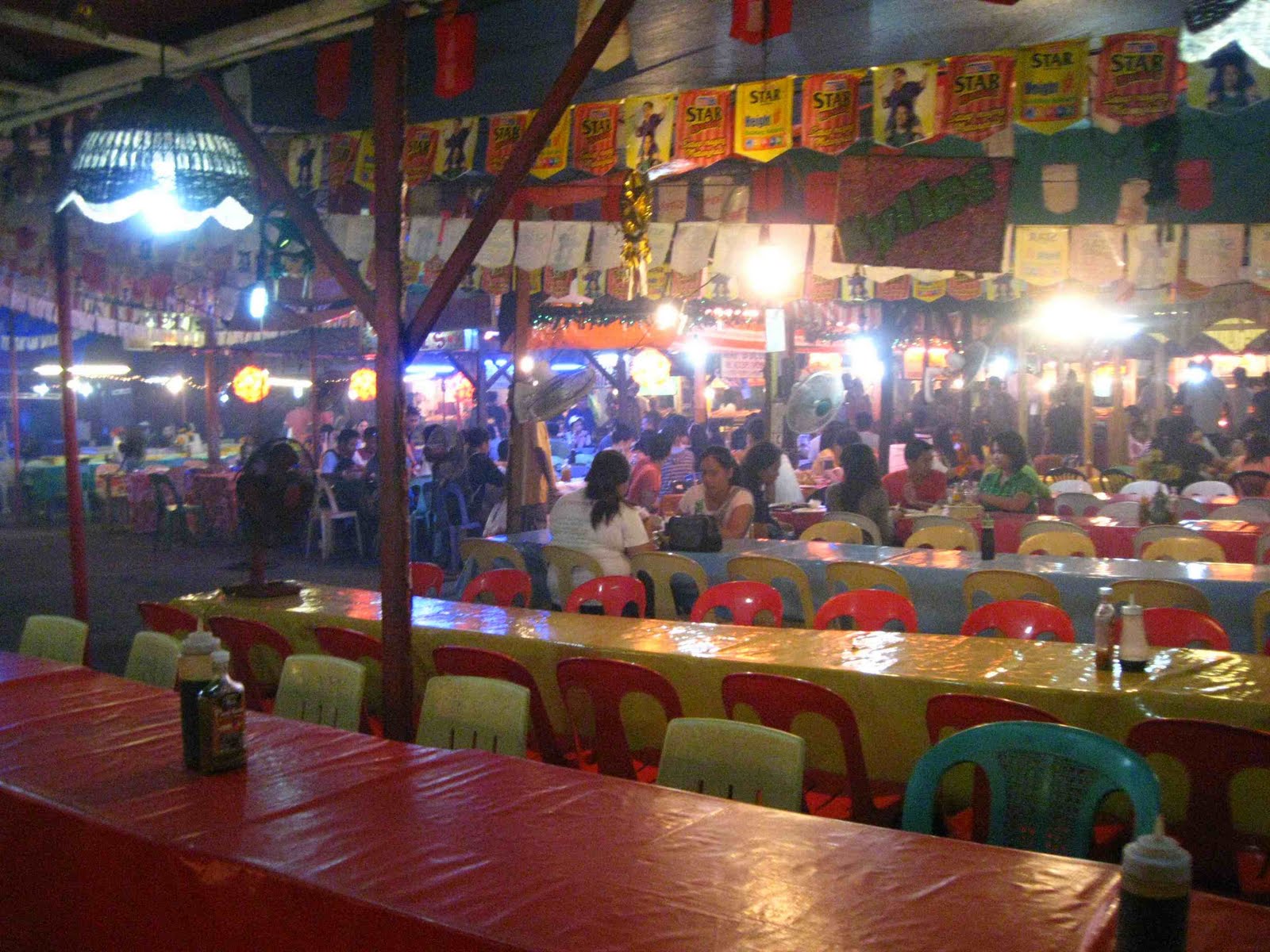 A Chef's Walk - Manila Food Reviews: Larsian, Fuente, Cebu - local ...