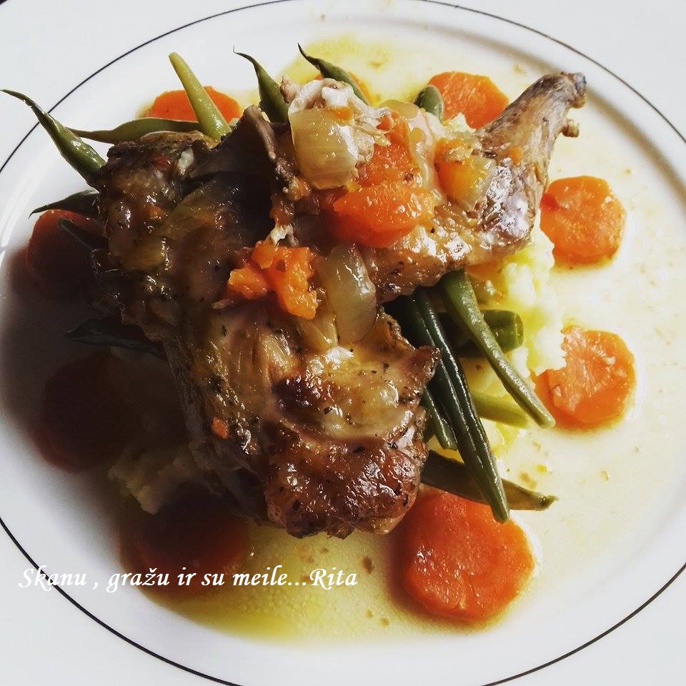 Ritos receptai : Orkaitėje troškintas triušis