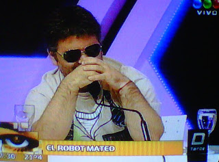 New Shows: El robot Mateo ingresa a la casa de #GH2011