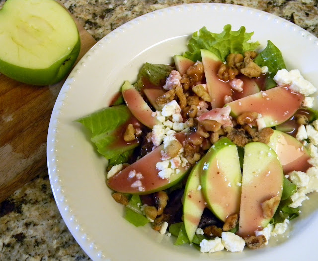 Raspberry Apple Salad | Schue Love