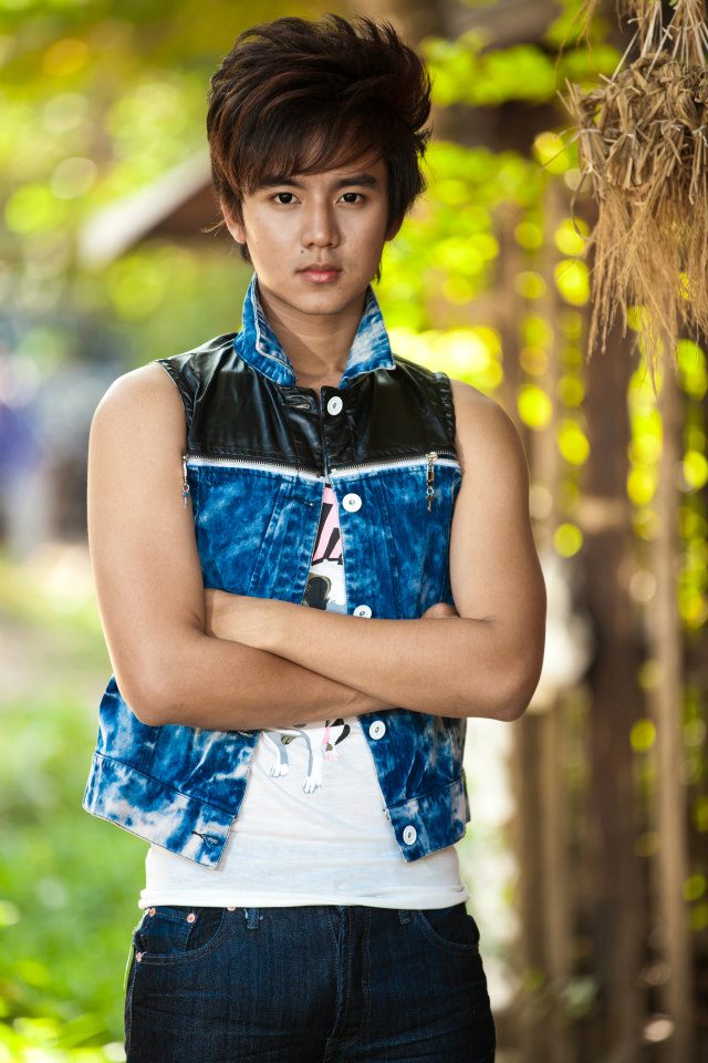 M y a n m a r H u n k s: Ye Min Aung