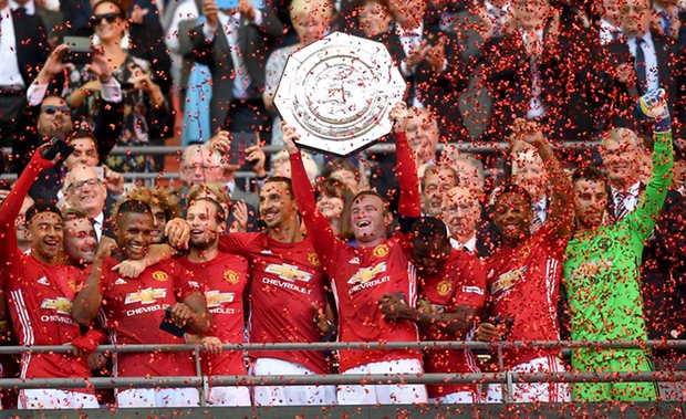 Jose Mourinho Wins First Manchester United Trophy - DON-AKANIDO BLOG Jose Mourinho Wins First Manchester United Trophy - DON-AKANIDO BLOG