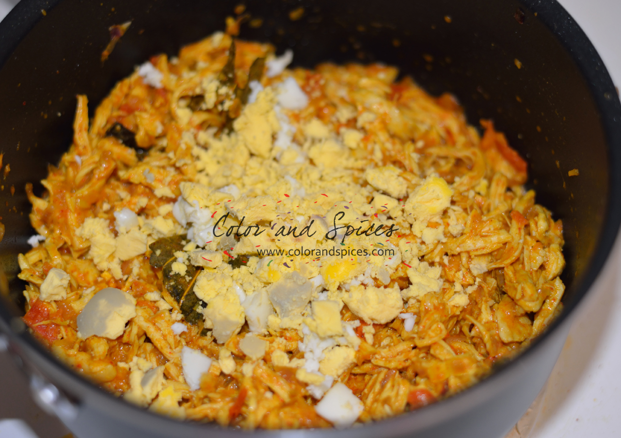 Color and Spices: Chicken bharta...kolkata style..