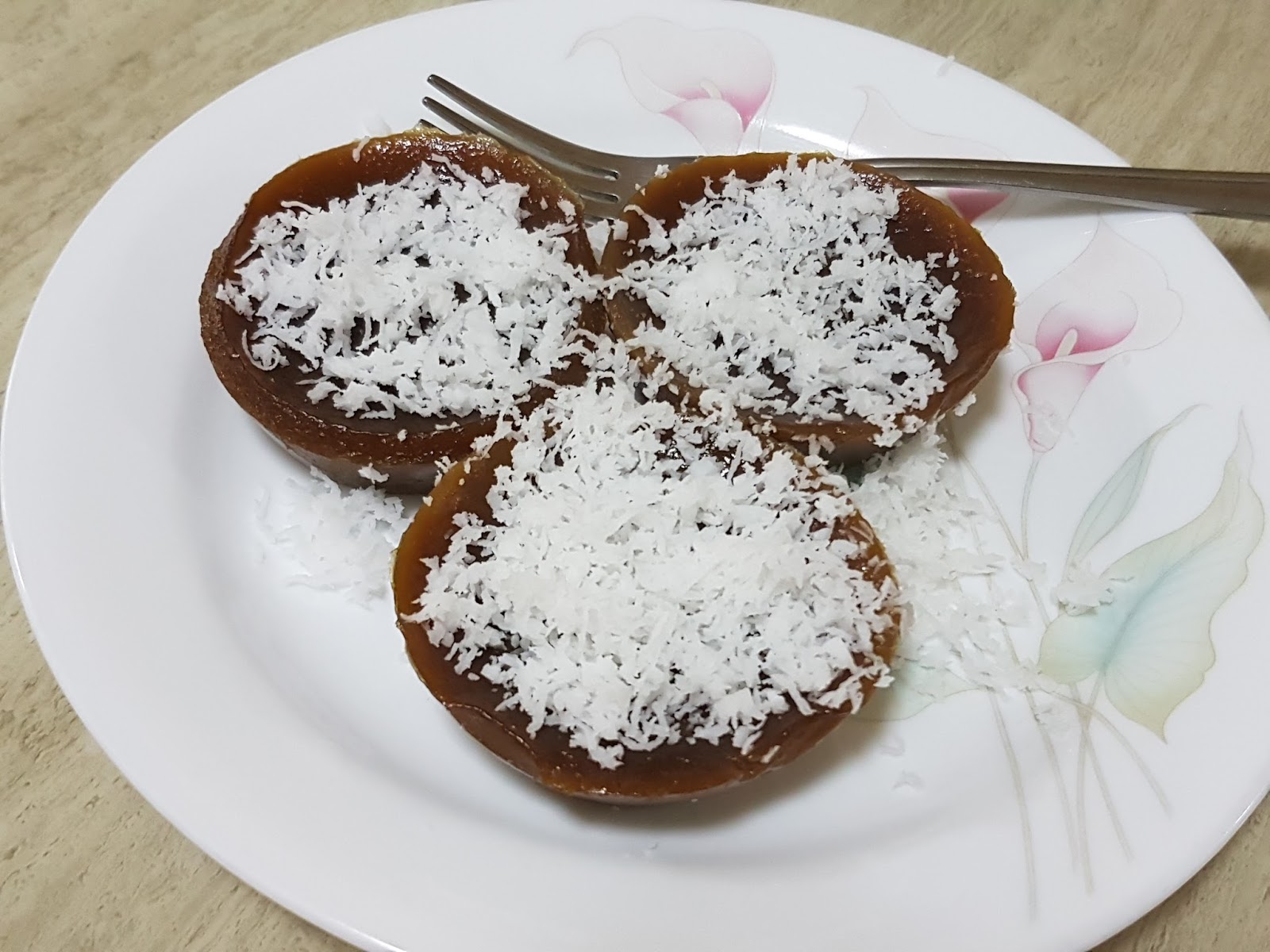 Kasher's Kitchen: Kutsinta (Kutchinta or Cuchinta)