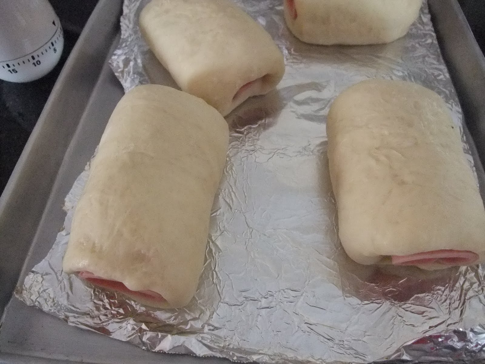 Veronica's Kitchen: Ham and Cheese Roll