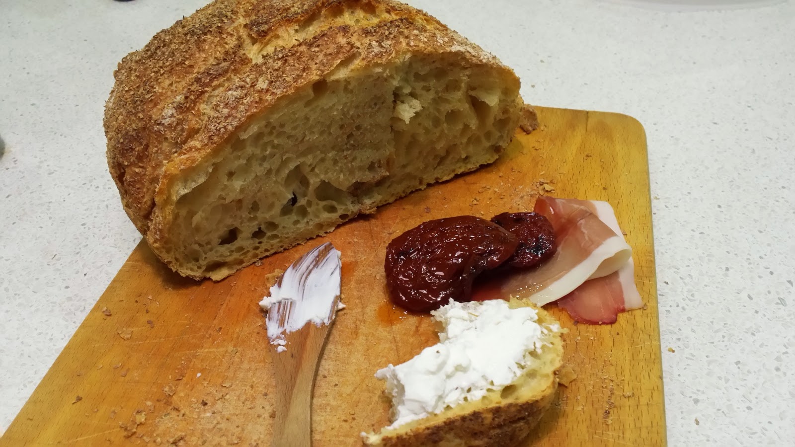 Apie Viską: Toliau žaidžiame su mieline tešla.