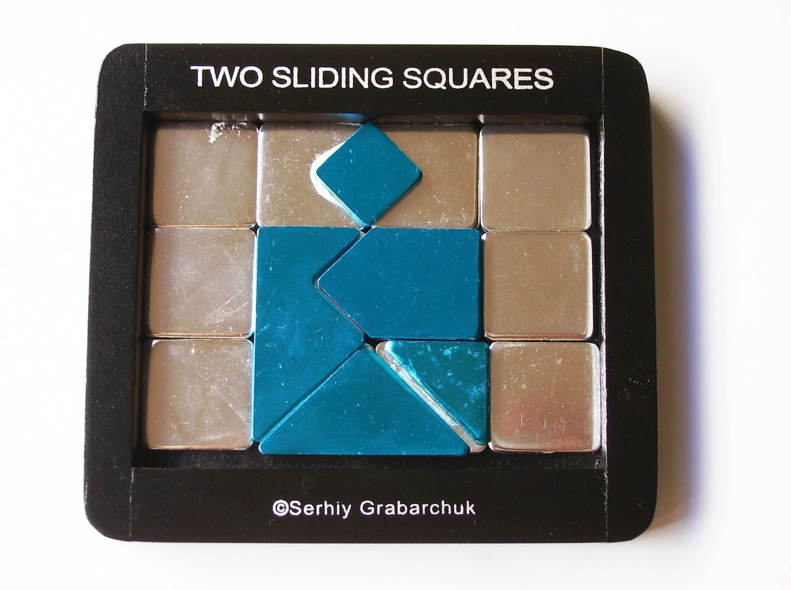 Gabriel Fernandes' Puzzle Collection: Two Sliding Squares