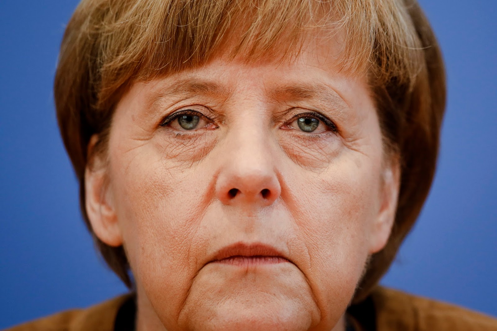 Theresa May's posture - Page 2 — Digital Spy