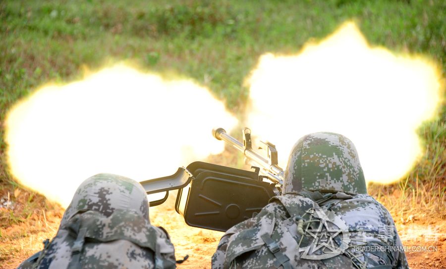 China Defense Blog: Photos of the day: The assault of a 9-man PLA ...
