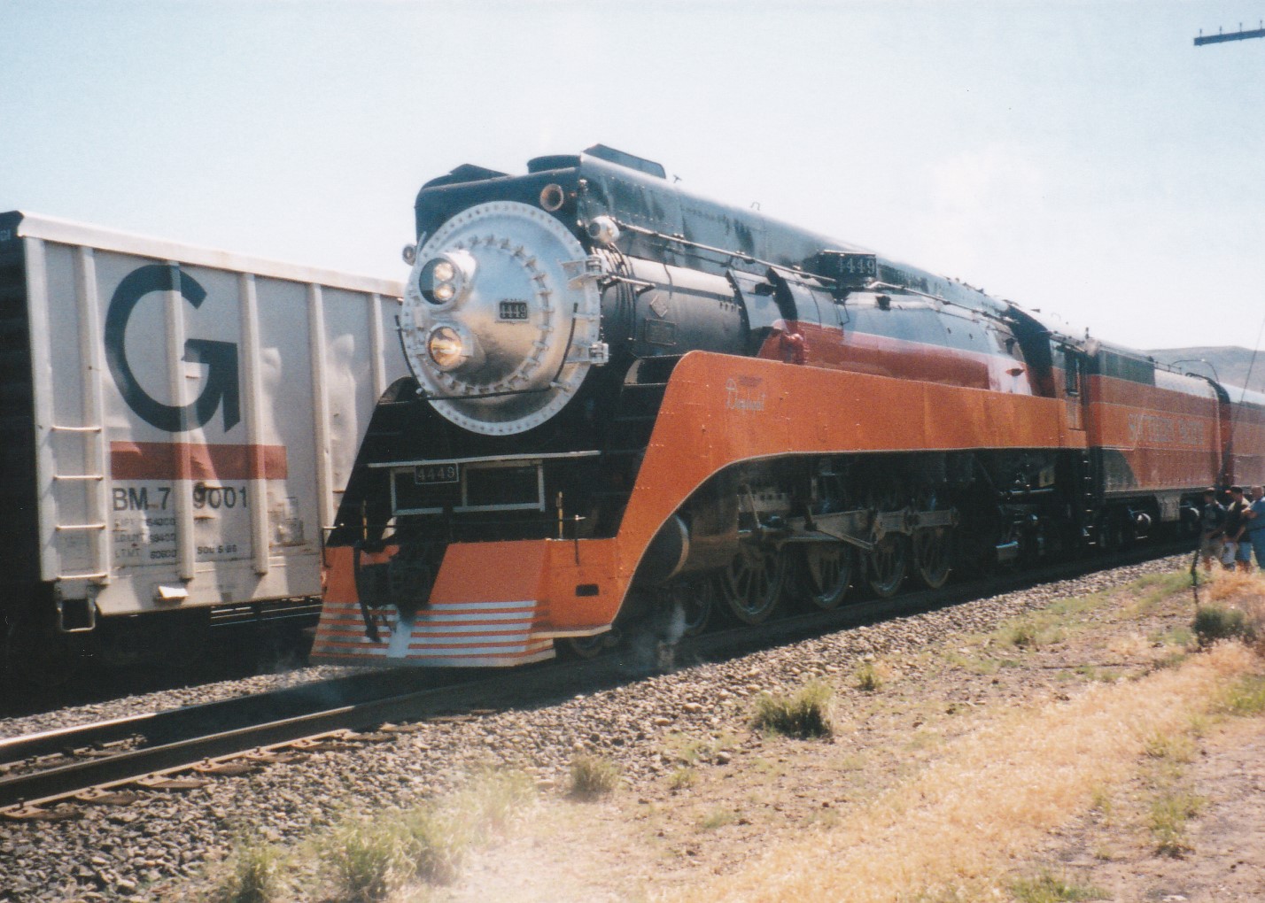 TrainPages: 4449 in Wishram in 1997