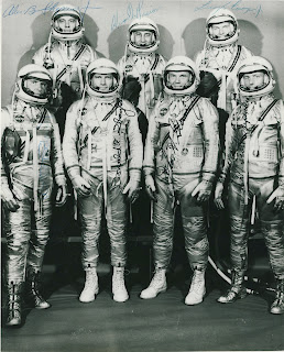 Linda Grimes: Visiting Reality : Friday is Out of this World!