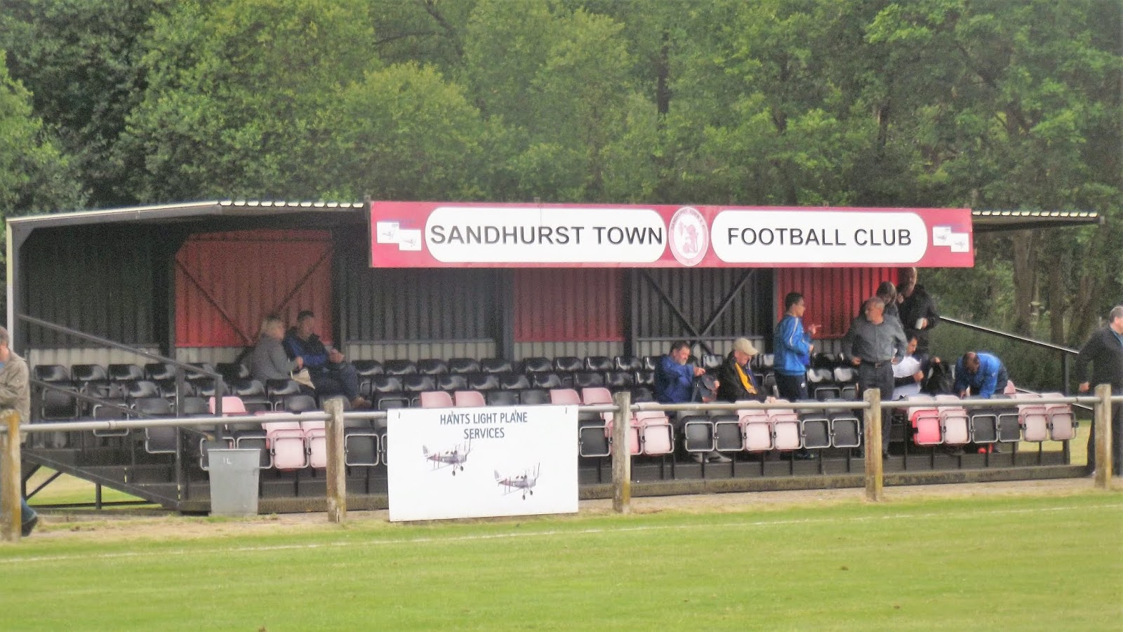 The Wycombe Wanderer: Sandhurst Town - Bottom Meadow