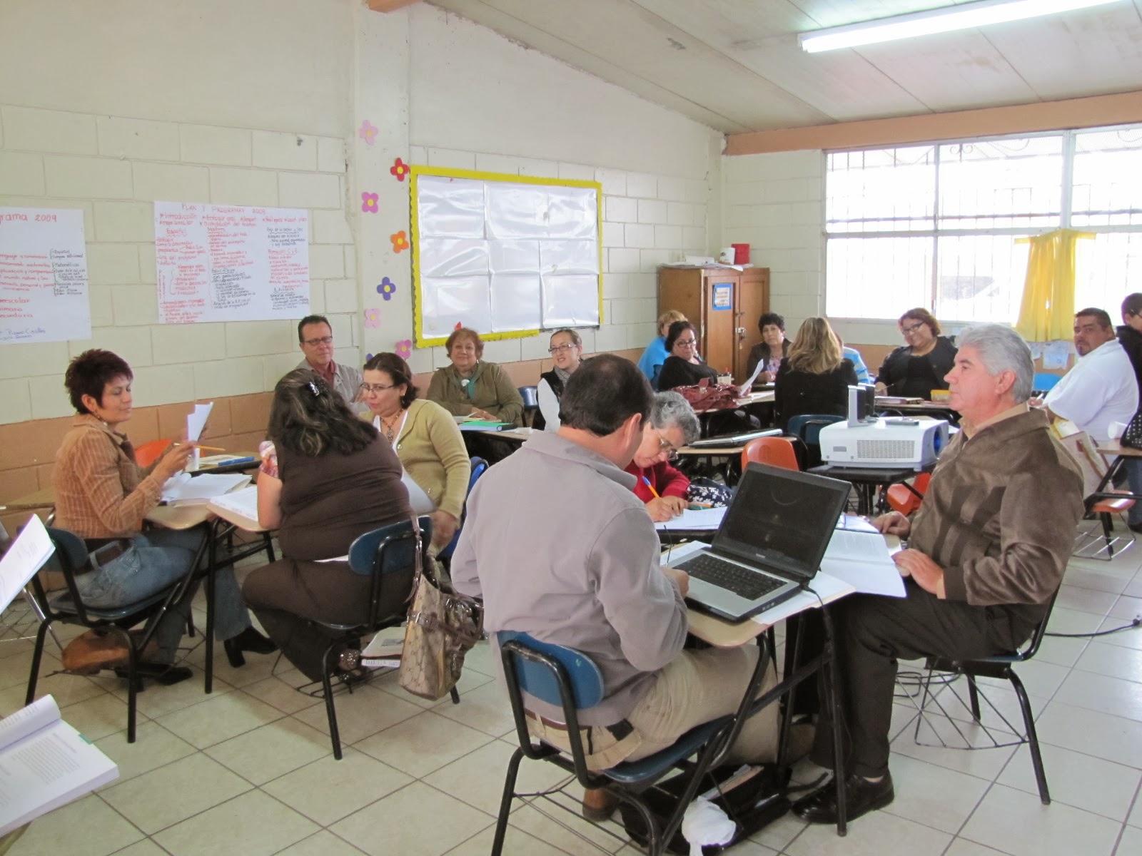 Educación BC: IMPARTEN ASESORÍA SOBRE REGISTRO PÚBLICO DE CONSEJOS ...