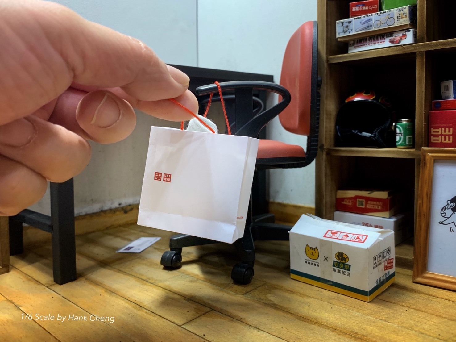 "1/6 Scale Hobby Corner Diorama Set" from Hank Cheng Available for pre-orders now!