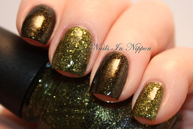 Nails In Nippon: China Glaze Cast A Spell and Comparison to It's Alive