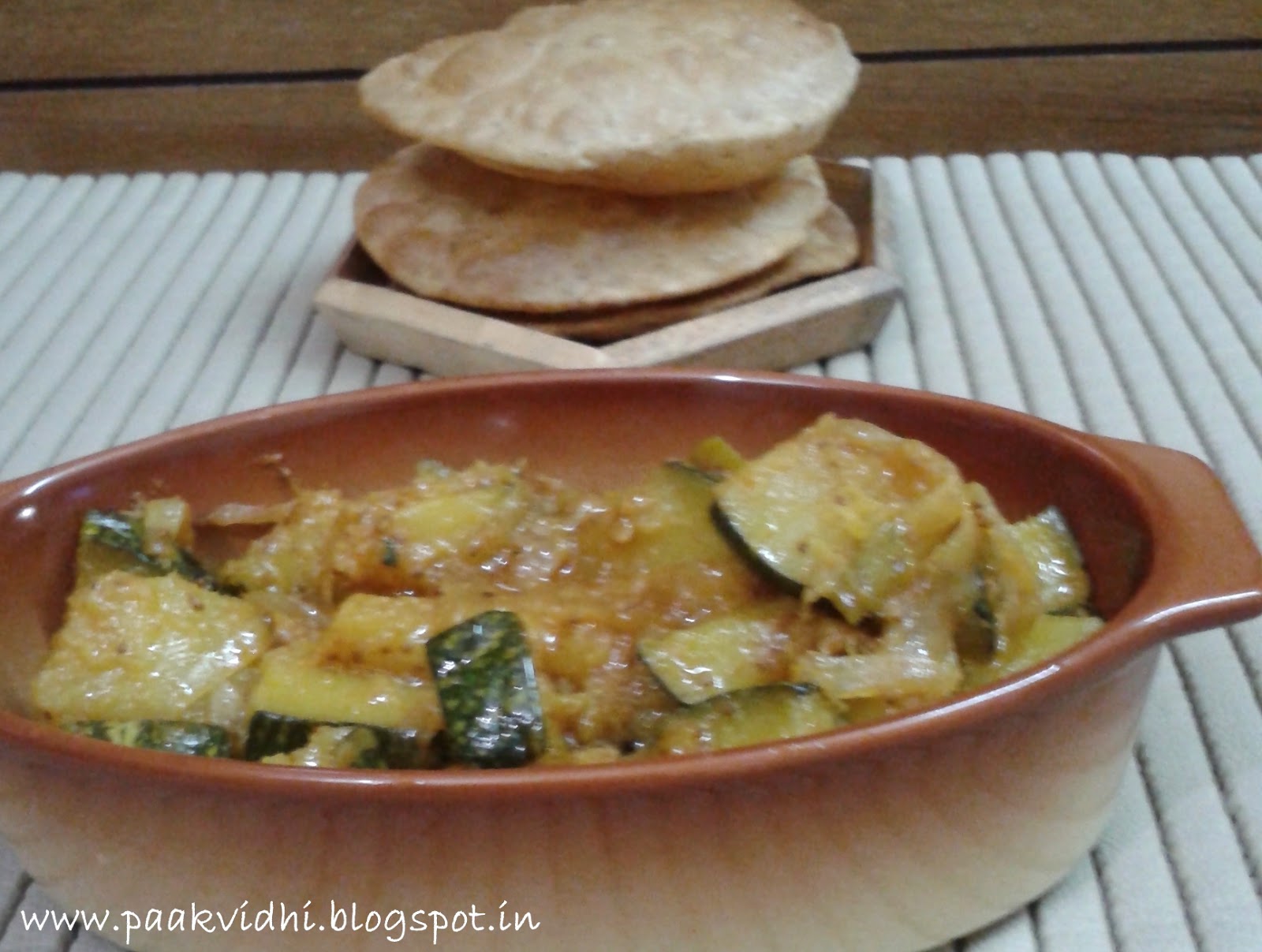 KHATTA MEETHA PETHA / KADDU KI SABZI RECIPE |PAAKVIDHI