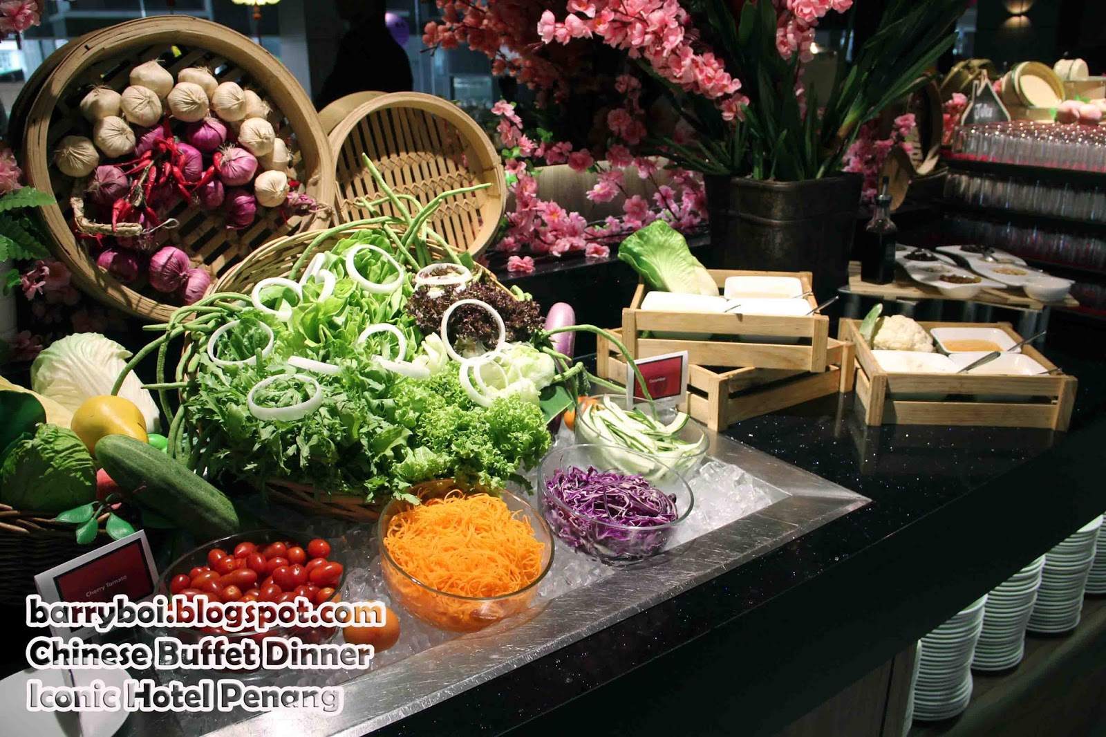 Chinese Buffet Dinner at Iconic Hotel Penang