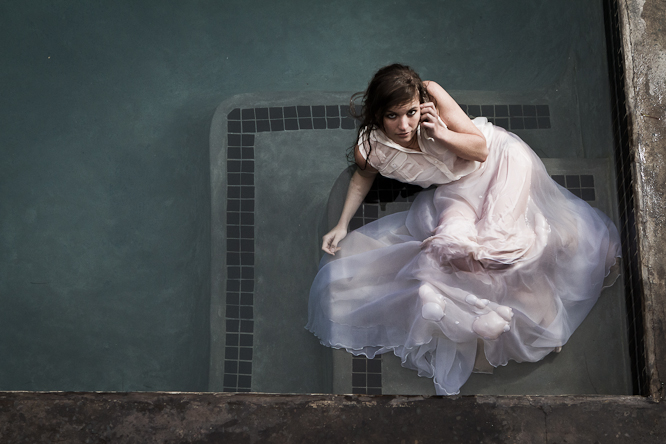 UNPRECEDENTED PICTURES: Courtney Read's Mini Model Photo Shoot