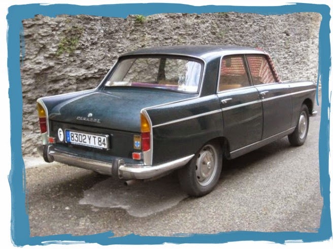 Have Some Decorum: Funky Little French Cars