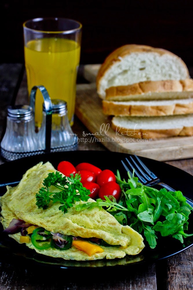 My Small Kitchen: Stuffed Omelette