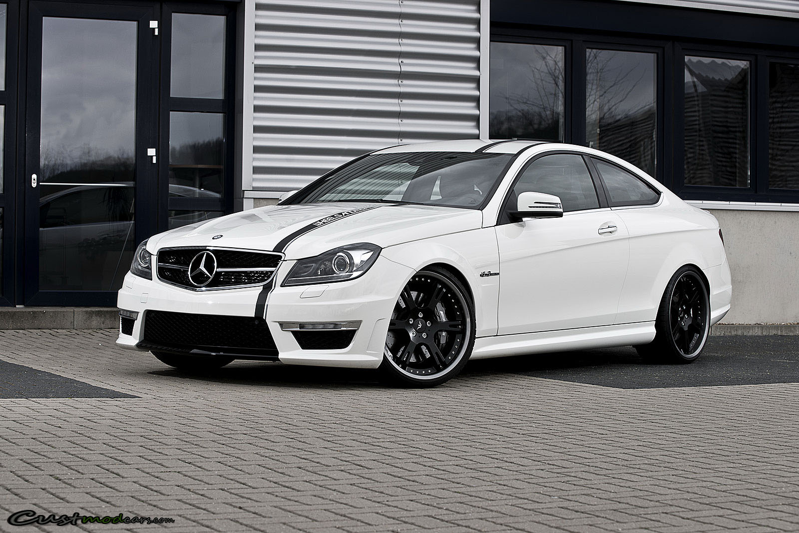 Mercedes-Benz C63 AMG Gets 570HP 20-inch Wheels, and Custom Suspension ...