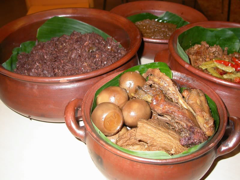7 GUDEG PALING TERKENAL DAN UNIK DI YOGYAKARTA ~ GUDEG KALENG JOGJA