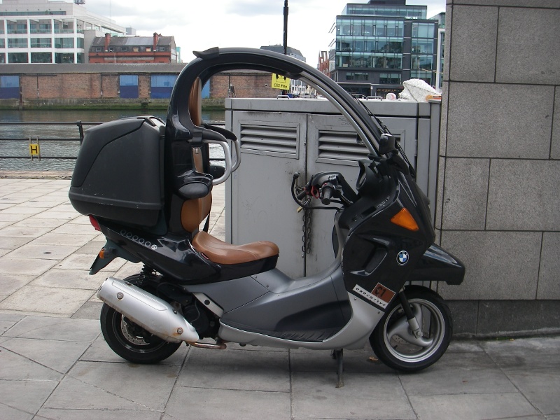 New Life in Ireland: Funny scooter