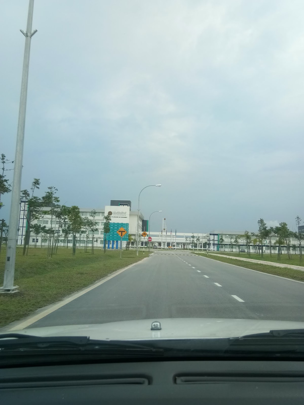 Enyscha's Blog: UIA @ IIUM Pagoh